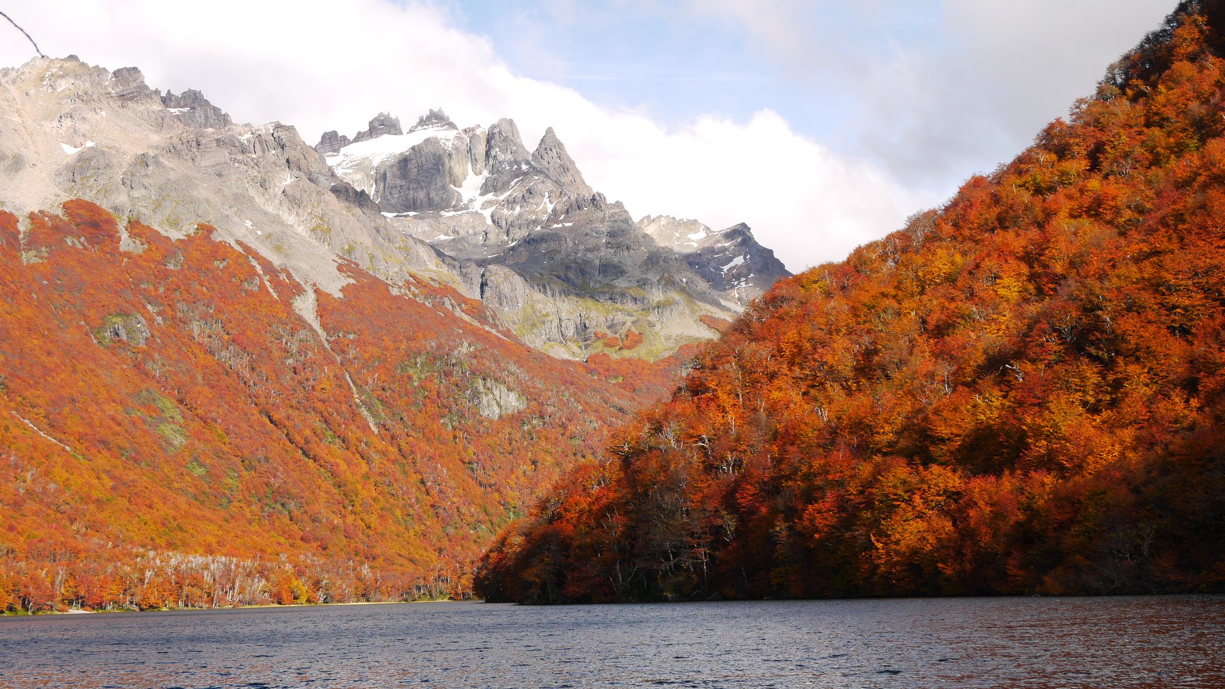 Lago Baguilt Chubut Turismo Chubut
